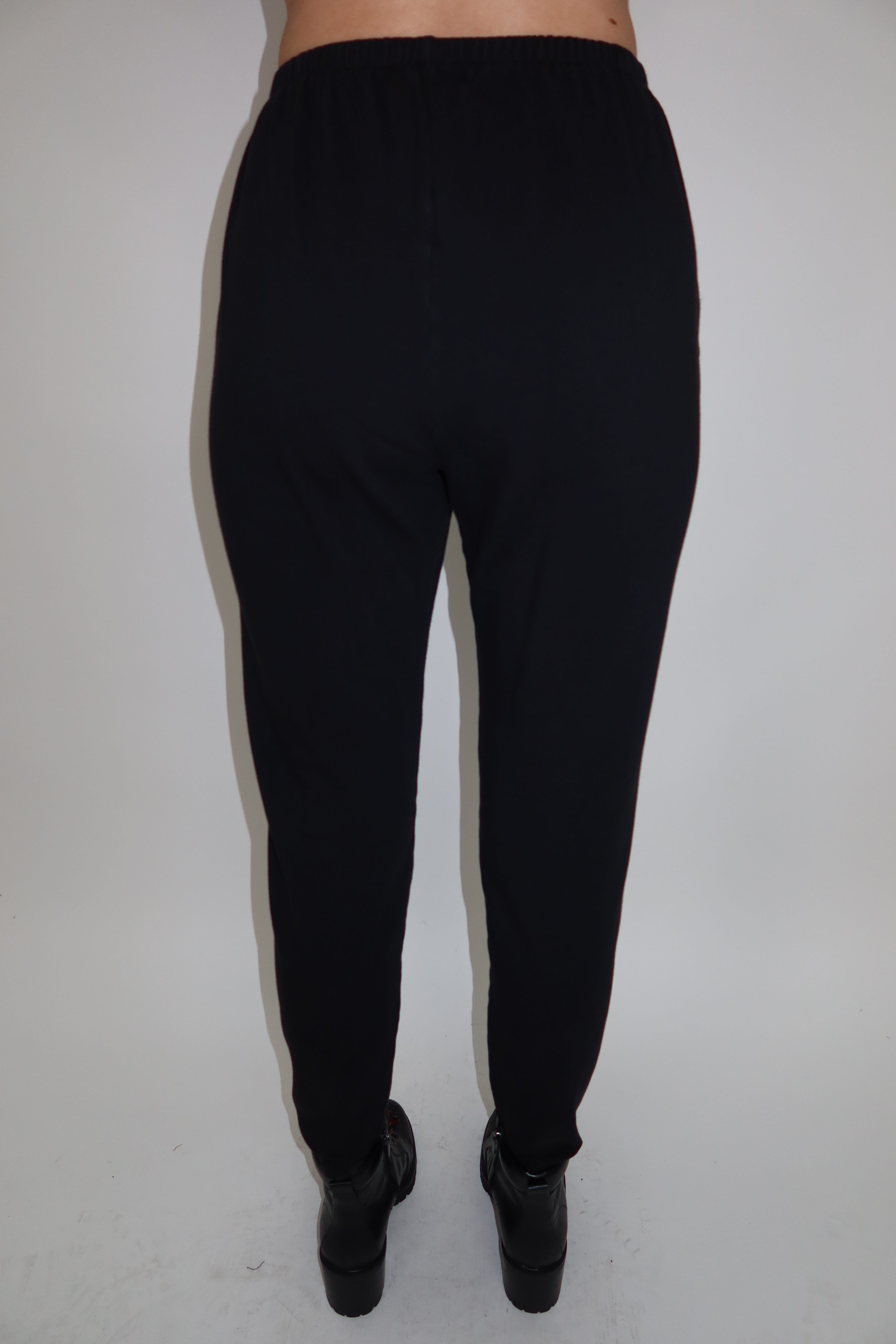 Black Narrow Leg Jogger Pant with Pockets – Twist Boutique
